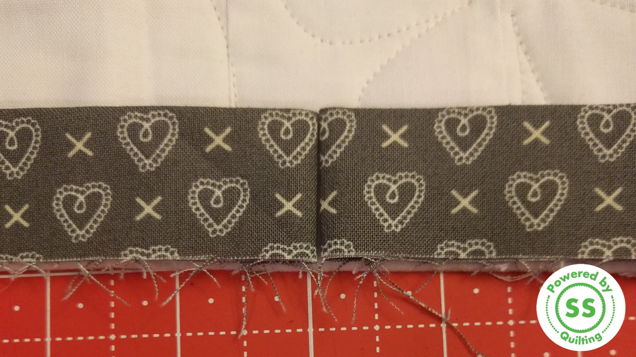 Joining Binding and Diagonal Seams (A Tutorial) – Powered By Quilting